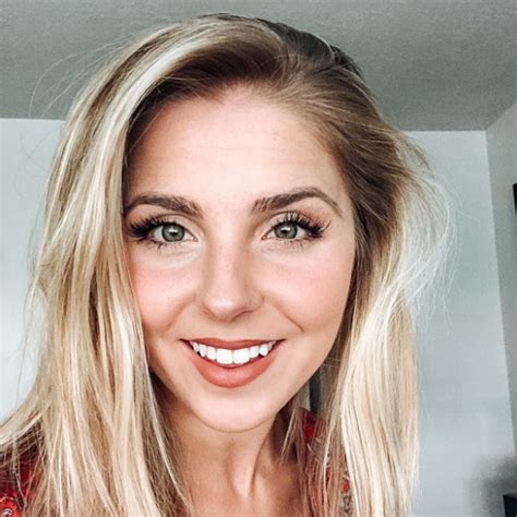 Bailey Evans Company Member Odyssey Dance Theatre Linkedin