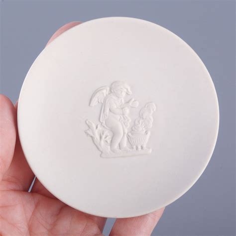 Wedgwood! Винтажное миниатюрное блюдце "Античный мир". Фарфор "бисквит ...