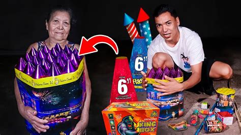 Reventando Cuetes Con Mi Mama Youtube