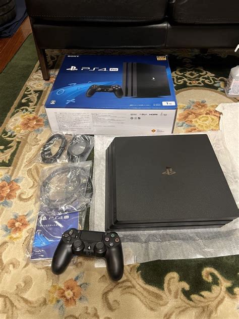 Sony Ps4 Pro Cuh 7200bb01