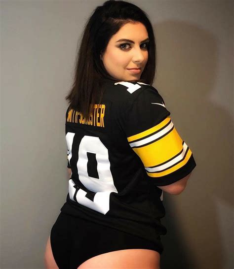 Pittsburgh Steelers Cheerleaders Nfl Steelers Steelers Girl