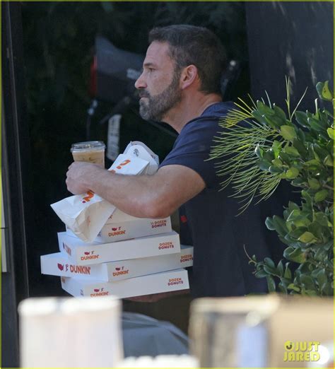 Ben Affleck Balances So Many Dunkin Donuts Boxes While Filming