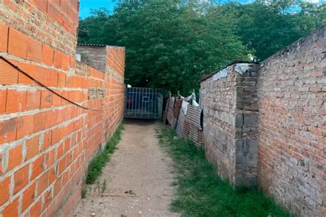 Un Hombre Asesinó A Puñaladas A Su Expareja Delante De Sus Hijos