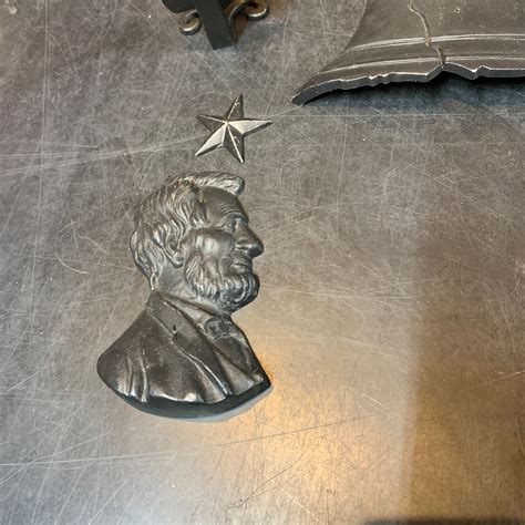 Vintage Sexton Liberty Bell Wall Hanging Presidents Stars And Candle