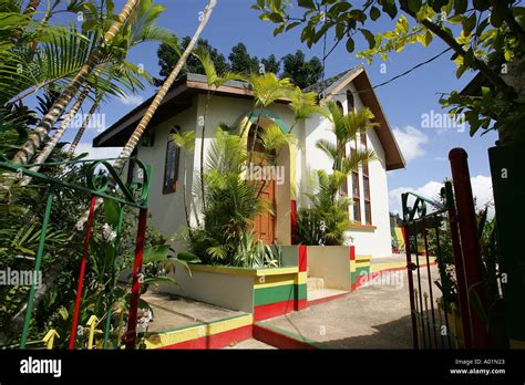 Photo Tombe Bob Marley
