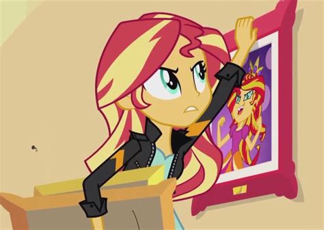 Mlp My Past Is Not Today Sunset Takes Down Her Wall Portraits
