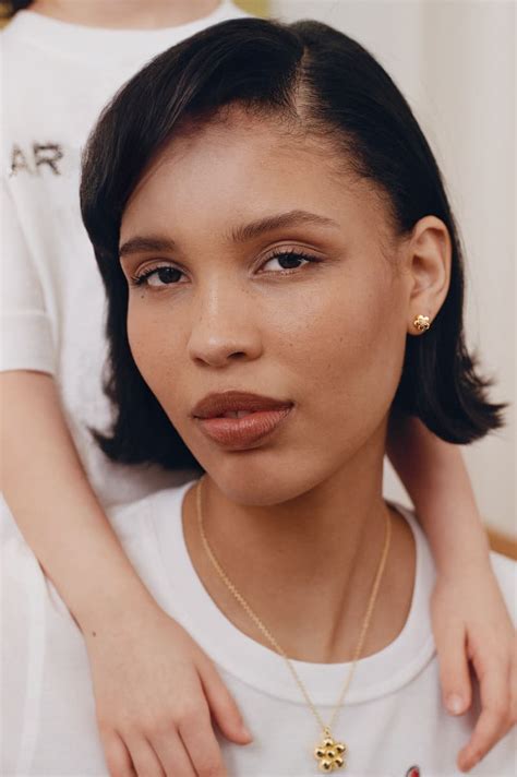 Nara Smith Stars In New Marc Jacobs Campaign Hypebae