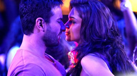 How To Stop Overthinking During Sex So You Can Actually Enjoy It Vogue India