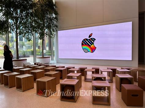 Apple Says ‘hello Mumbai As It Opens Its First Retail Store In India Today Technology News