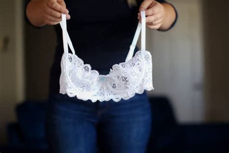 How To Wear A Shelf Bra