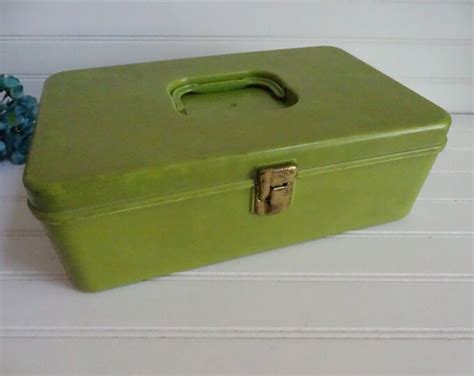 Vintage Sewing Thread Box S Will Hold Thread Keeper Avocado Green Storage Container