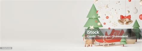 메리 크리스마스와 새해 복 많이 받으세요 개념으로 제품 및 화장품 프리젠 테이션을위한 3d 배너 디스플레이 현대 기하학 모형 및 브랜드 표시를위한 플랫폼 0명에 대한 스톡