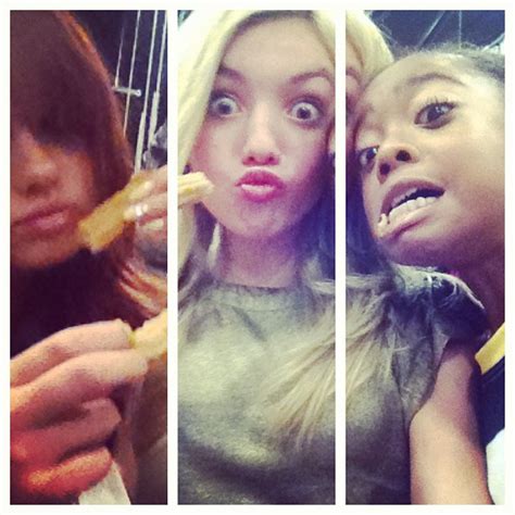 On The Jessie Set Peyton R List Emma Ross Photo Fanpop