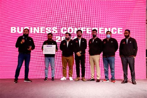 To Become A Customer Centric Organization It Is Essential To Prioritize Customer Needs And