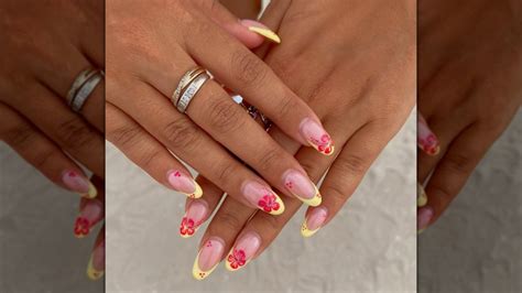 30 Beach Inspired Nail Designs Perfect For Summer