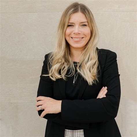 Yvonne Mayo Keller Williams Village Square Realty Contact Agent