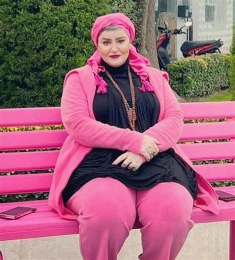 رکنا عکس چاقی دوباره نعیمه نظام دوست لباس جیغ خانم بازیگر در پارک صاحب‌خبر