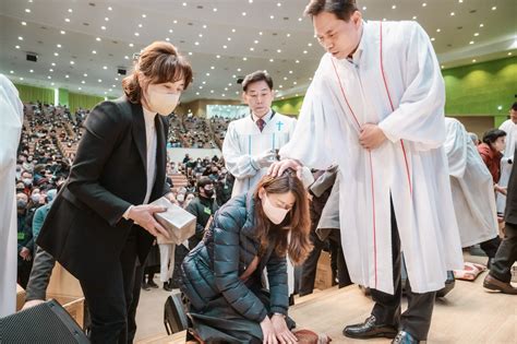 ‘전도 원년 선포 부산 세계로교회 올 한 해 563명 세례 목회신학 종교신문 1위 크리스천투데이