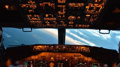 Boeing 737 Cockpit Wallpaper Wallpapersafari