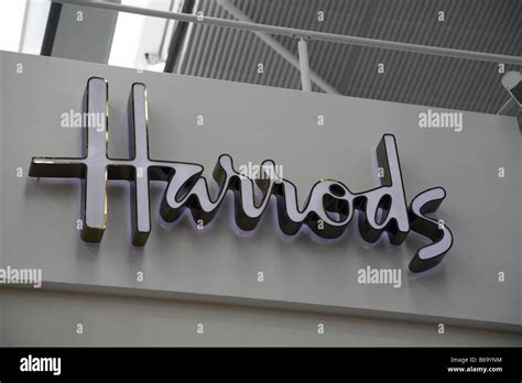 London Heathrow Airport Terminal 5 Five Architekt Architect Richard