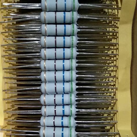 Jual Resistor Metal Film Ukuran Watt Berbagai Nilai Varian