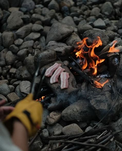 캠핑 브이로그 여행체험 믿음빗속을 천천히 달래며 힐링 화이트 노이즈를 들어보세요露營vlog｜旅遊見聞 信念｜在雨中慢下來，聽一場治癒的白噪音