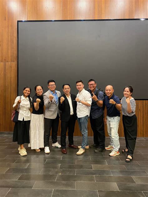 Nguyễn Minh Cường Added A New Photo — Nguyễn Minh Cường