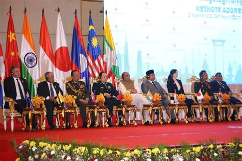 សម្តេចតេជោ ហ៊ុន សែន៖ កិច្ចប្រជុំរដ្ឋមន្ត្រីការពារជាតិអាស៊ានបូក មានតួនាទីកាន់តែសំខាន់