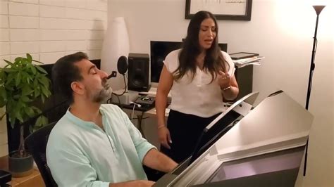 Sara Naeini And Reza Rohani Hamvatan هموطن رضاروحانی و سارا نائینی Youtube