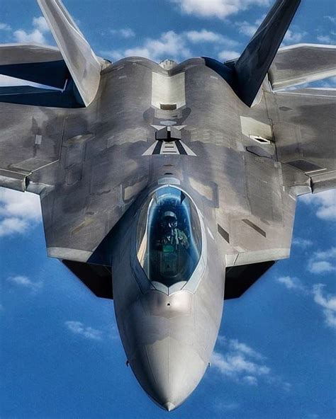 𝙄𝙣𝙨𝙩𝘼𝙚𝙧𝙤𝙨𝙥𝙖𝙘𝙚 Instaerospace En Instagram A Lockheed Martin F 22 Raptor Departs A Tanker