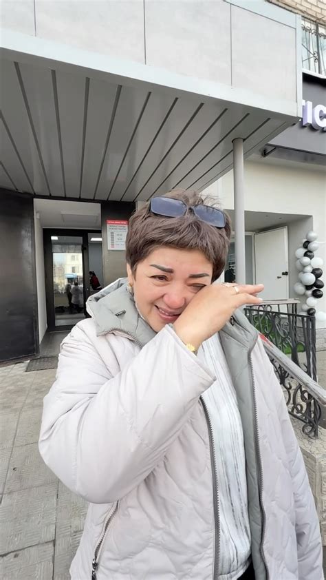 Бір үйдің 6 қызы Қыз деген өріс қыз деген гүл барлығымыз жан жақта болсақ та тілеуіміз де