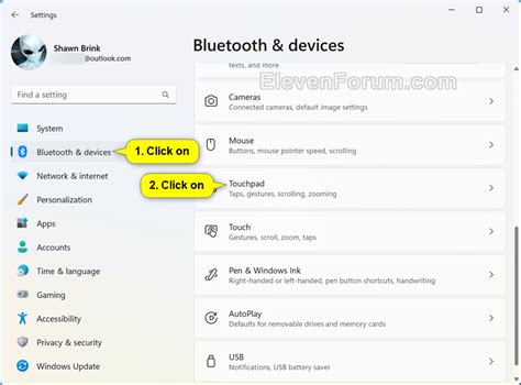 turn on or off press lower right corner of touchpad to right click in