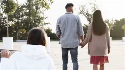 32 Year Old Malaysian Woman Catches Husband Cheating On Her And She Is