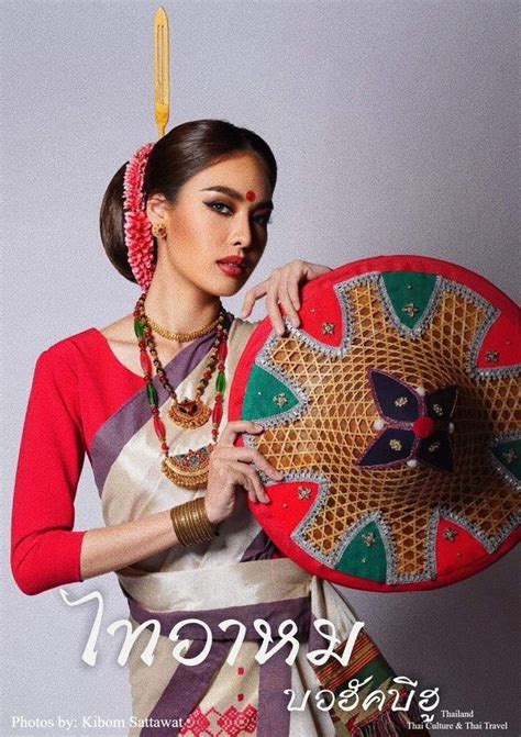 Assamese Dress Indian Crafts Hindu Festivals Culture