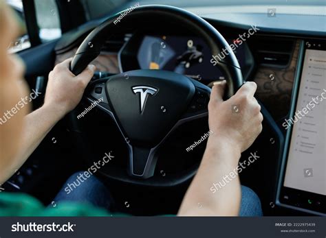 12 Tesla Fsd 이미지 스톡 사진 및 벡터 Shutterstock