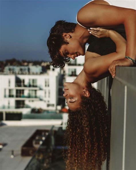 Sofie Dossi Biography: Age, Height, Boyfriend, Net Worth, Kid, Instagram, Dom Brack, Videos ...