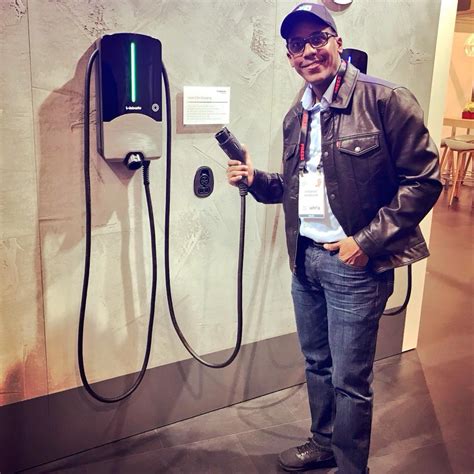 Ing Hiddekel Morrison Las Estaciones De Combustibles Serán Sustituidas Por Estaciones De