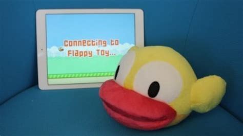 Presentan Peluche Con Sensor Para Jugar Flappy Bird