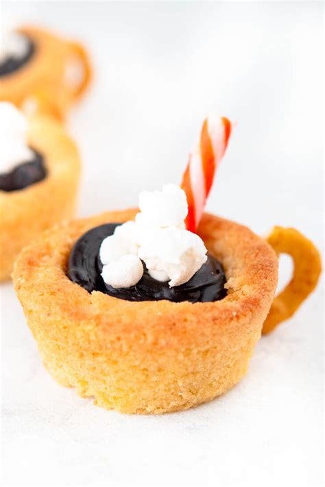 Hot Chocolate Cookie Cups Easy Cookie Recipes