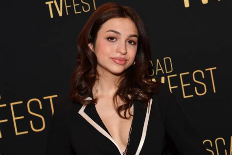 Josie Totah Says She Wont Only Play Lgbtq Roles Follow The Story