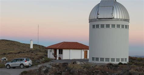 Gravitational Microlensing For Detecting Exoplanets Physics Feed