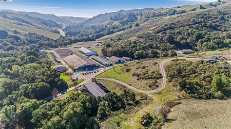 10250 Crow Canyon Rd Castro Valley Ca 94552 Mls 41099618 Coldwell