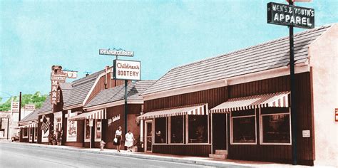 Brentwood Country Mart