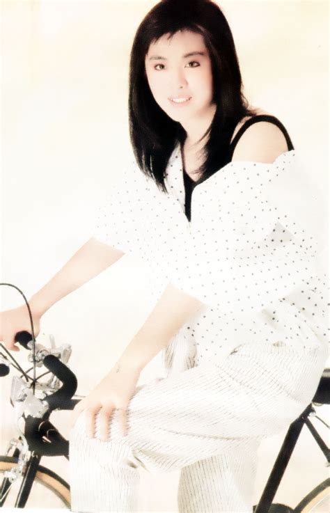 Chinese Beauty Chinese Sexy Actress Joey Wang