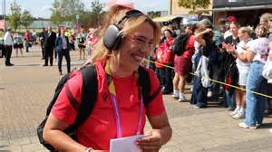 Its Bigger Than The Bow Wales Georgia Evans Thanks Fans Bbc Sport