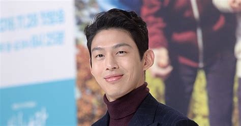 T포토 최정원 부드러운 미소