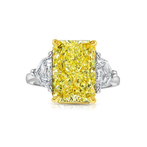 5ct Fancy Light Yellow Elongated Radiant Vs1 Gia Namdar Diamonds