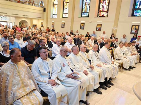 Posvećena župa Crkva U Gornjim Močilima Sijekovcu Katolički Tjednik