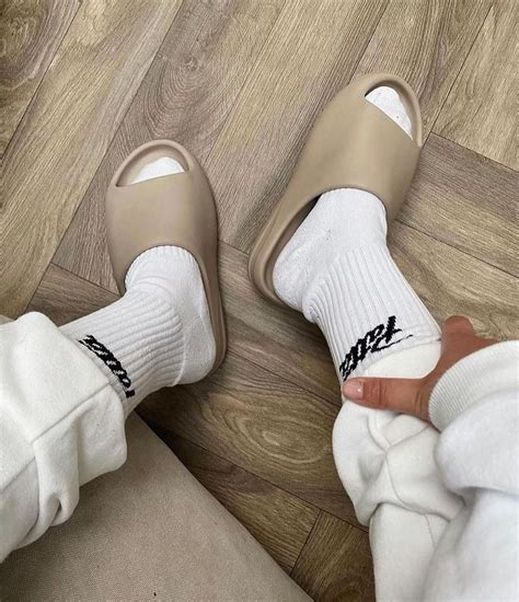 Yeezy Slides Pure Outfit Yeezy Slides Men Yeezy Slides With Socks