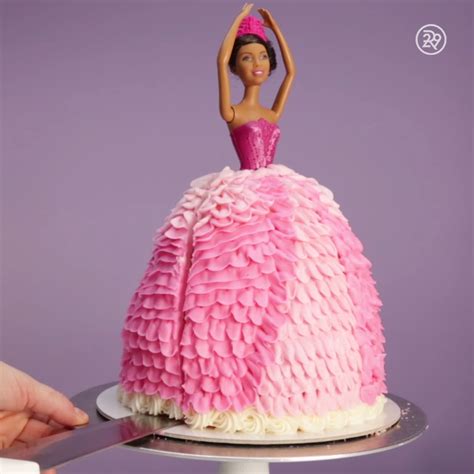 Elsa Frozen Doll Cake Artofit Elsa Frozen Doll Cake Artofit